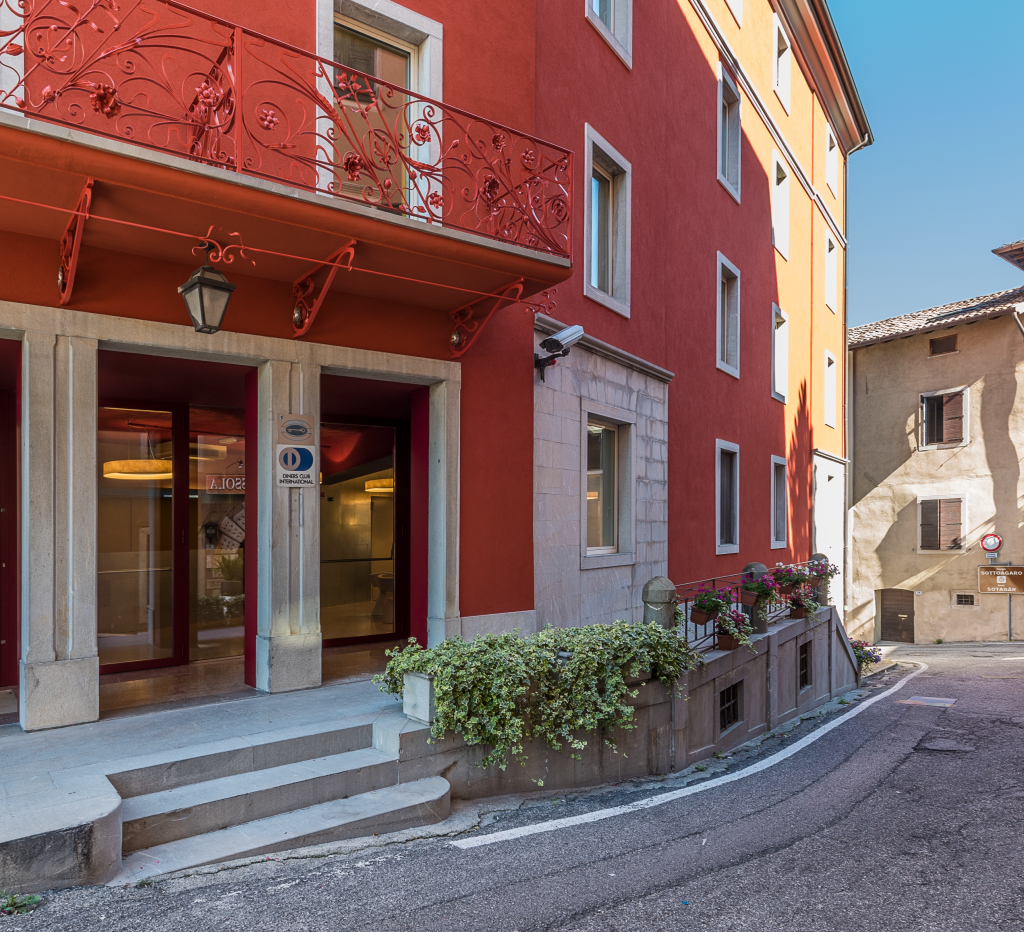 Color World News - Ard Raccanello